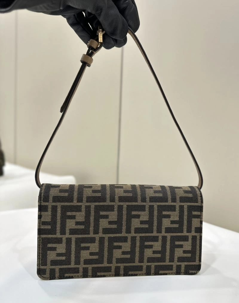 Cut-rate Fendi Baguette Bags