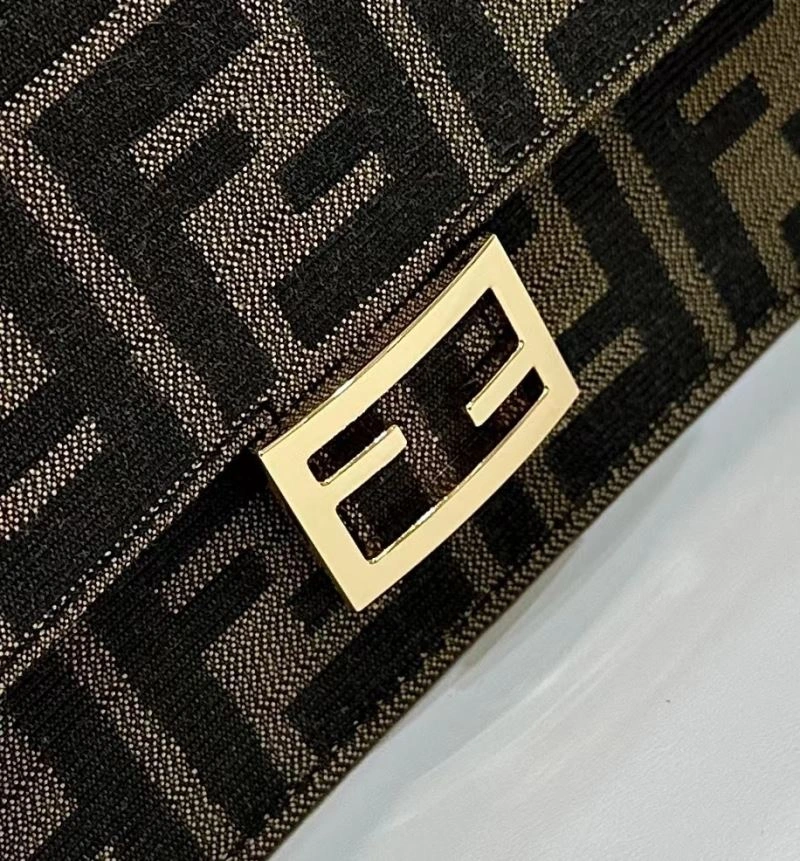 Cut-rate Fendi Baguette Bags