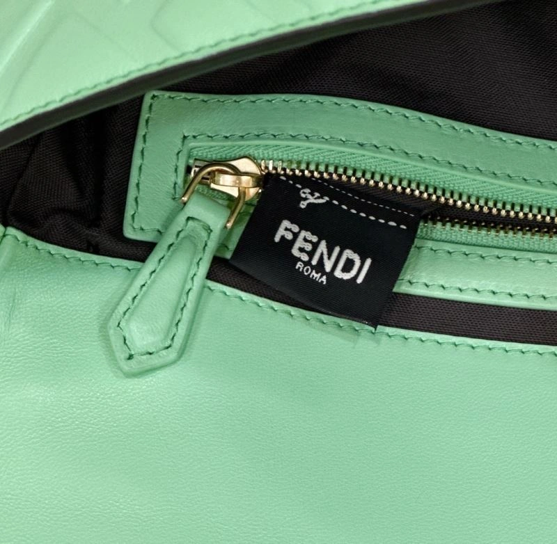 1:1 copy Fendi Baguette Bags