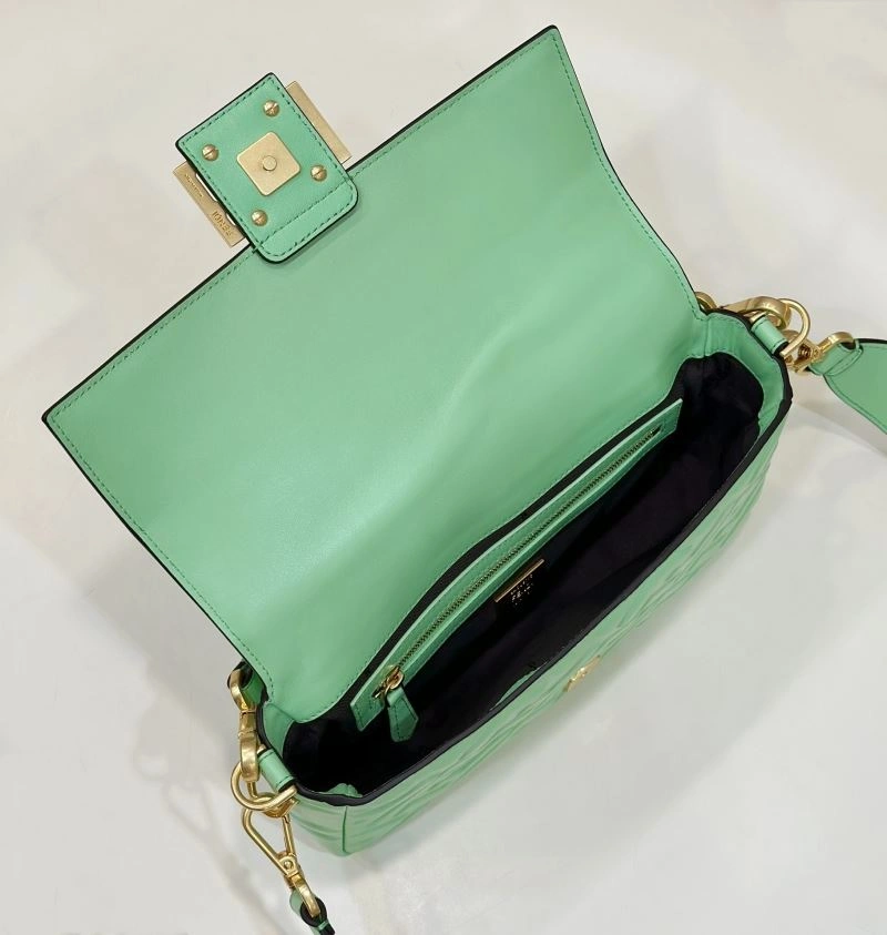 1:1 copy Fendi Baguette Bags