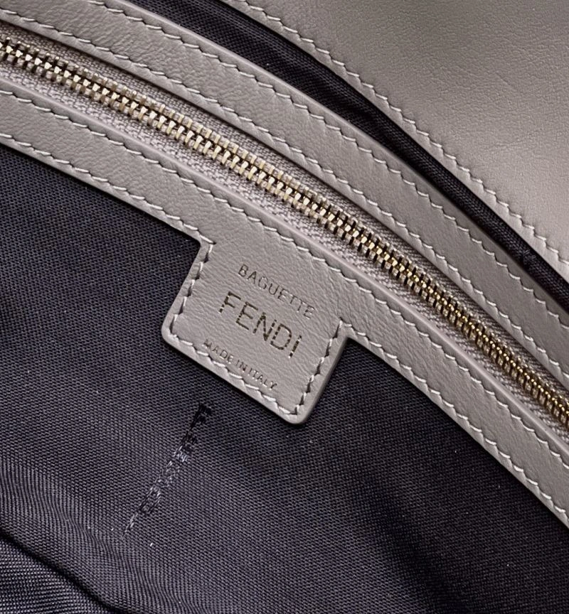 Top match Fendi Baguette Bags