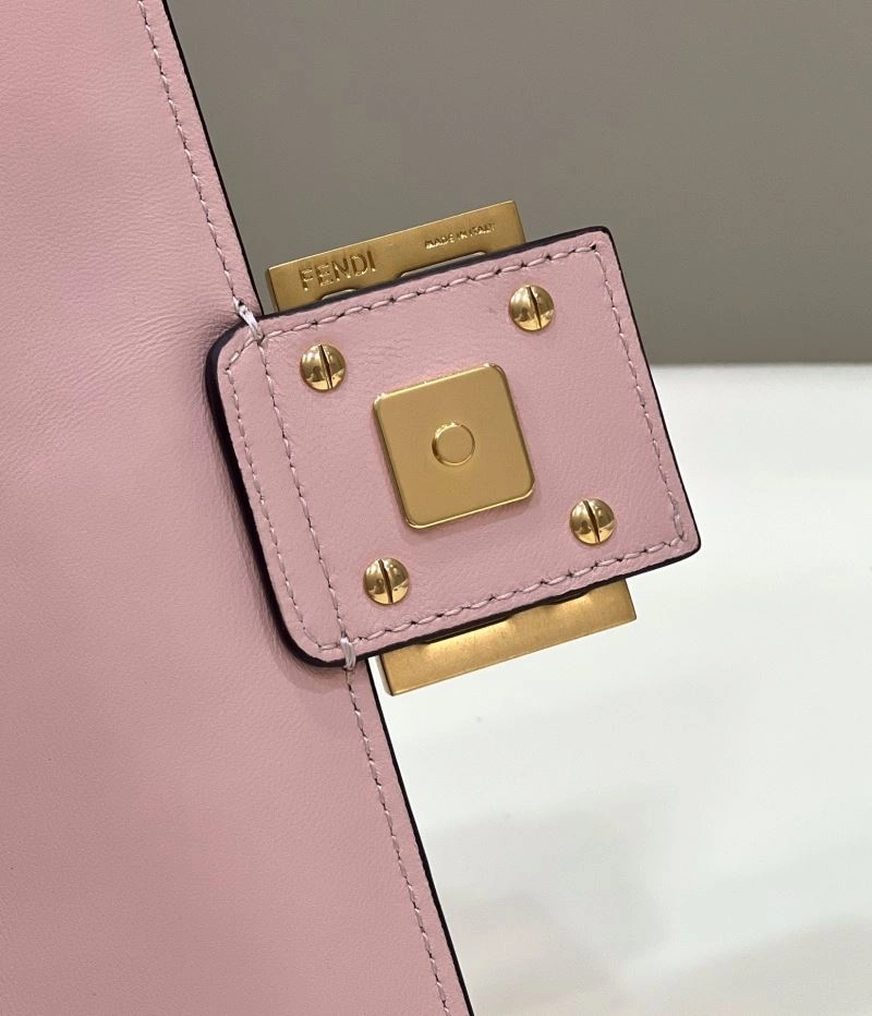 High fidelity Fendi Baguette Bags
