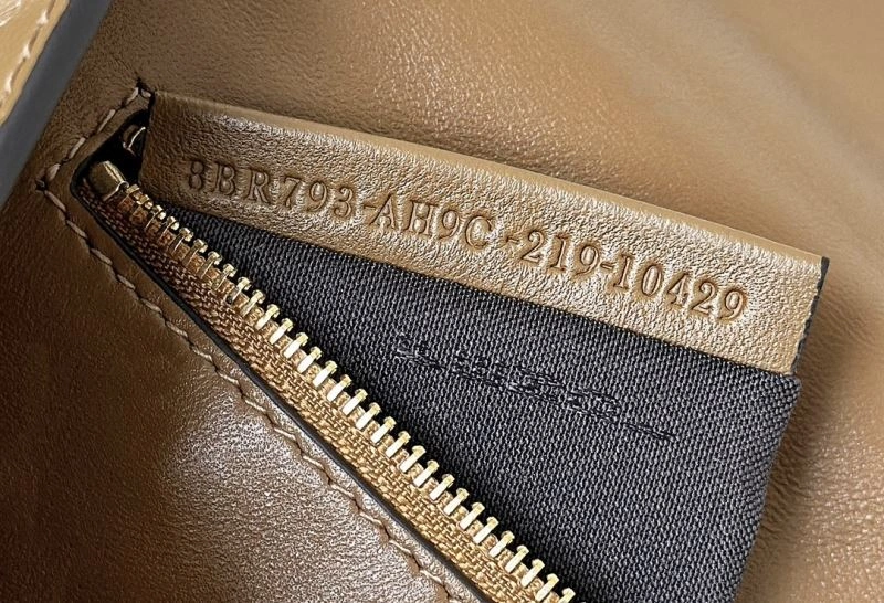 High fidelity Fendi Baguette Bags