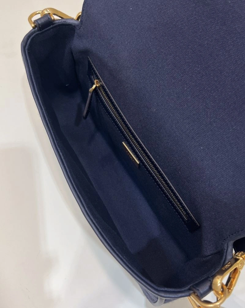 Indistinguishable Fendi Baguette Bags