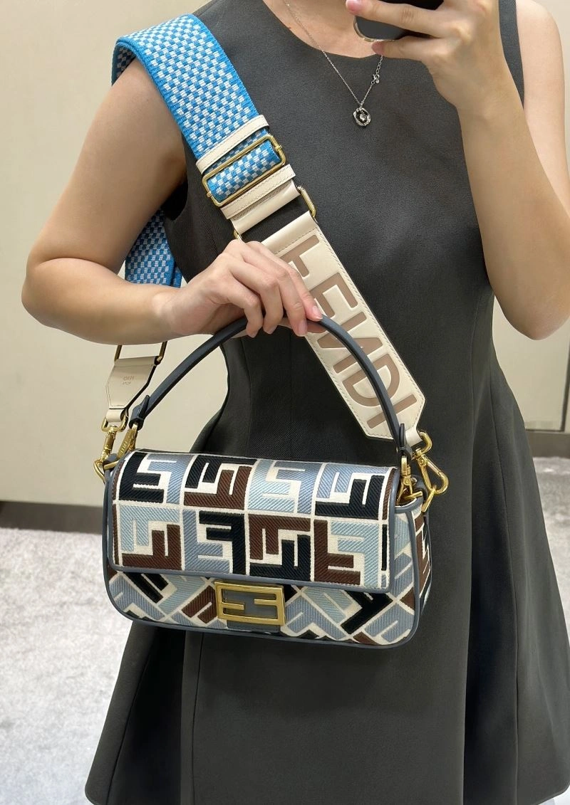 High fidelity Fendi Baguette Bags