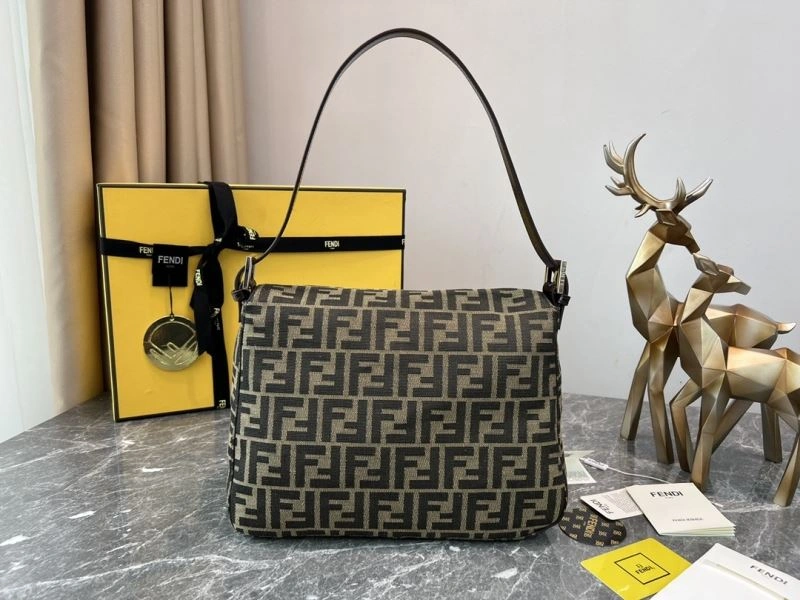 Inexpensive Fendi Baguette Bags