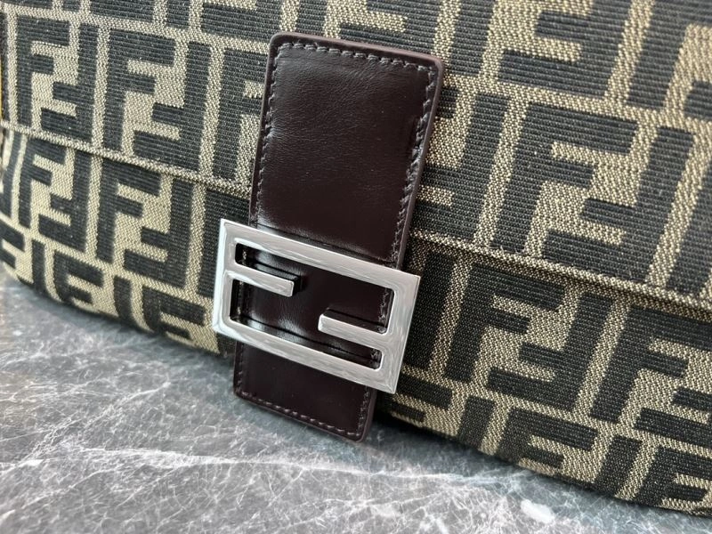 Inexpensive Fendi Baguette Bags