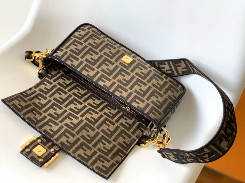 Perfect replica Fendi Baguette Bags