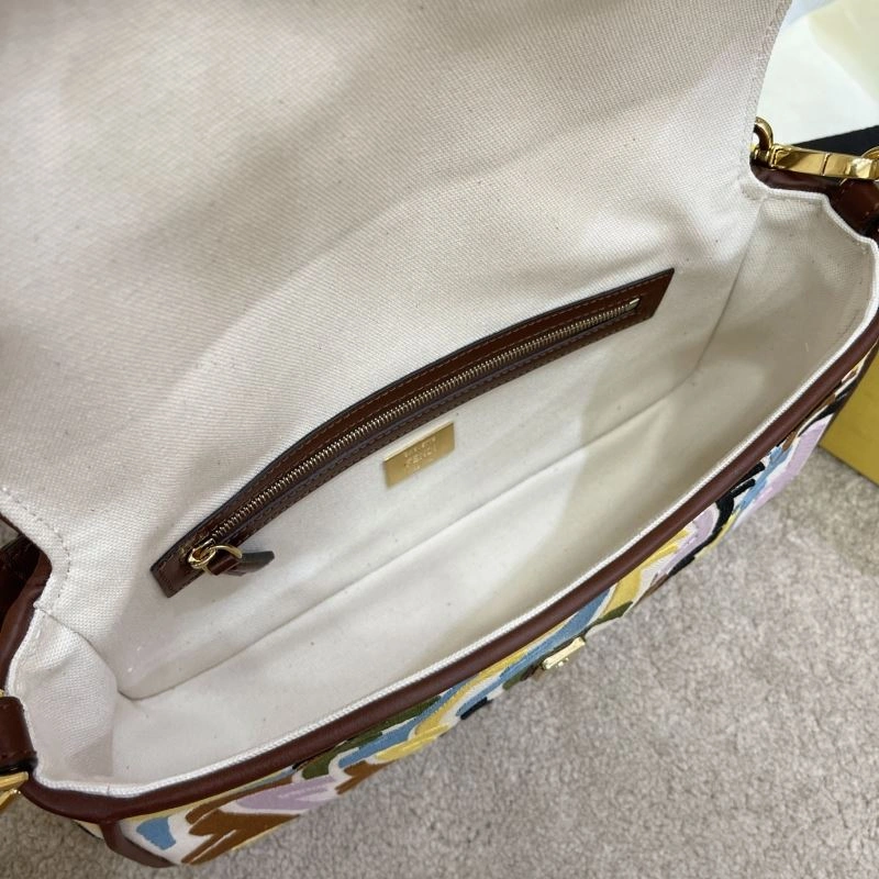 Factory-made Fendi Baguette Bags