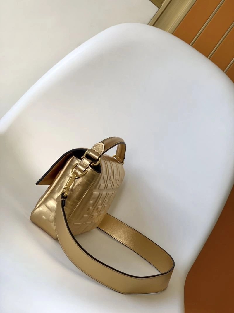 Low-cost Fendi Baguette Bags