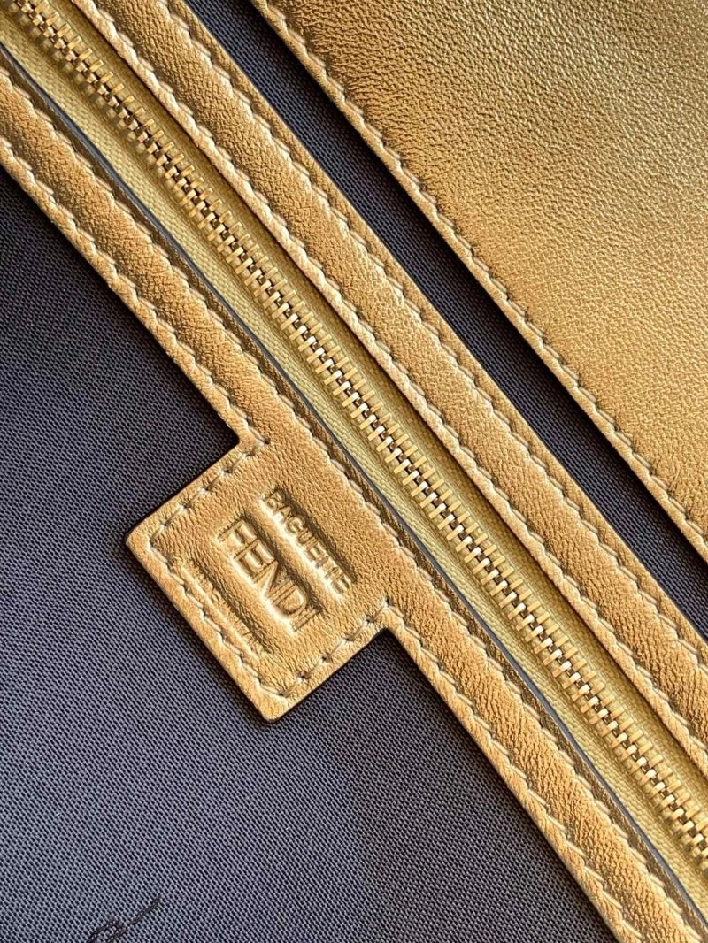 Low-cost Fendi Baguette Bags