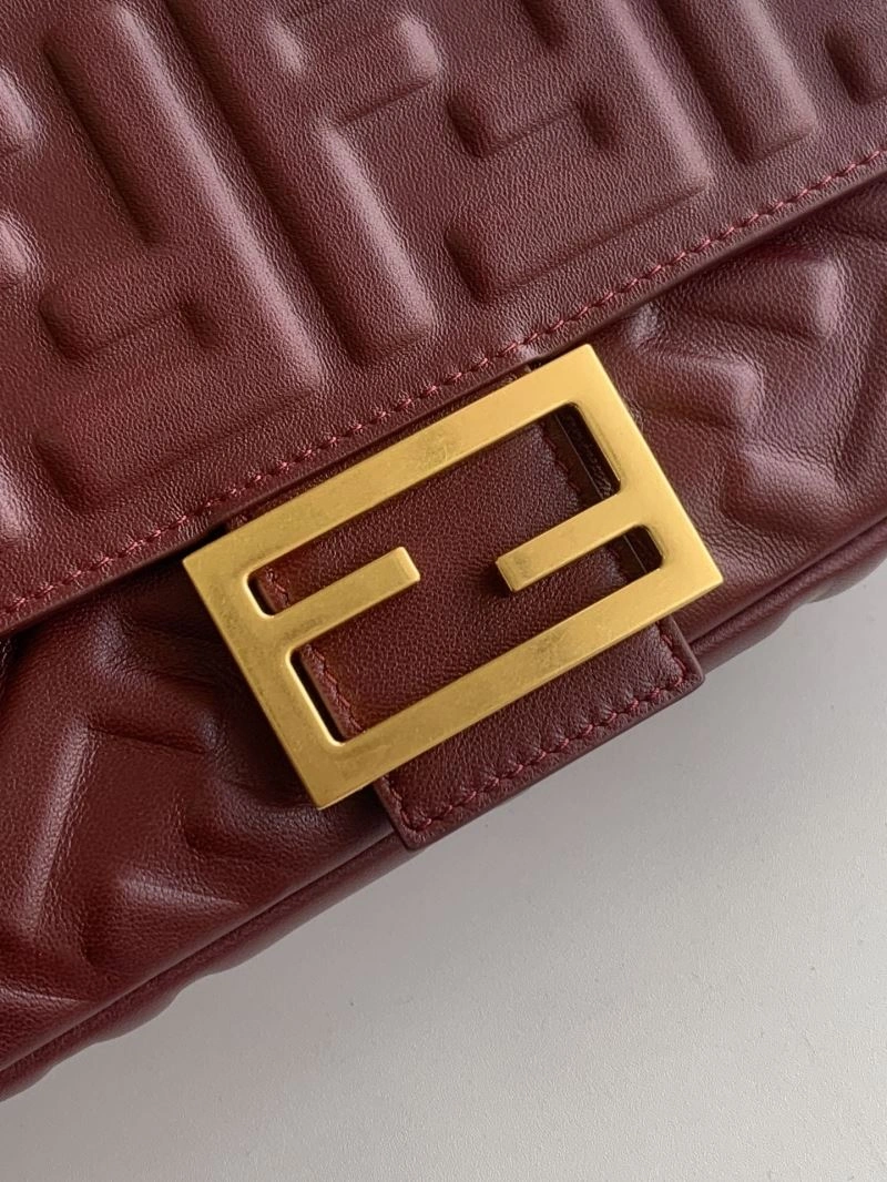 Top mirror Fendi Baguette Bags