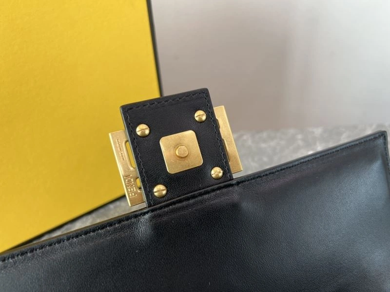 Discounted Fendi Baguette Bags