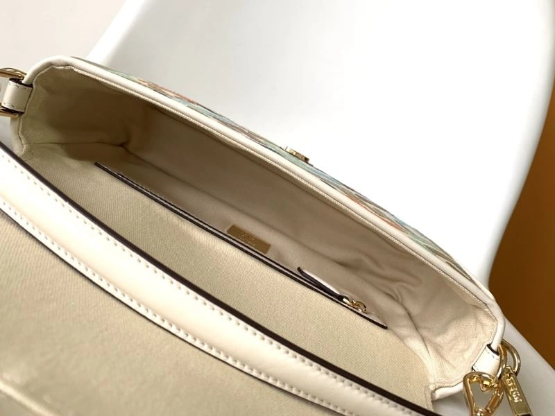 Discounted Fendi Baguette Bags