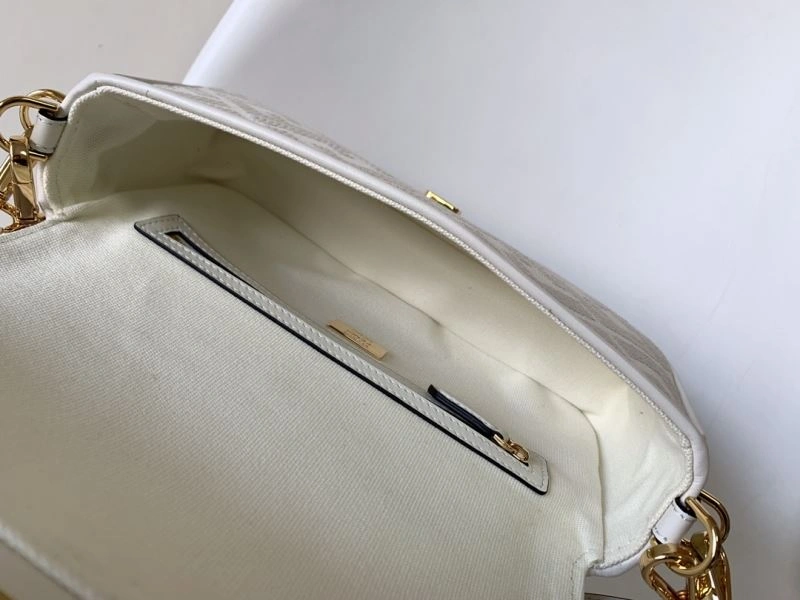 Affordable Fendi Baguette Bags