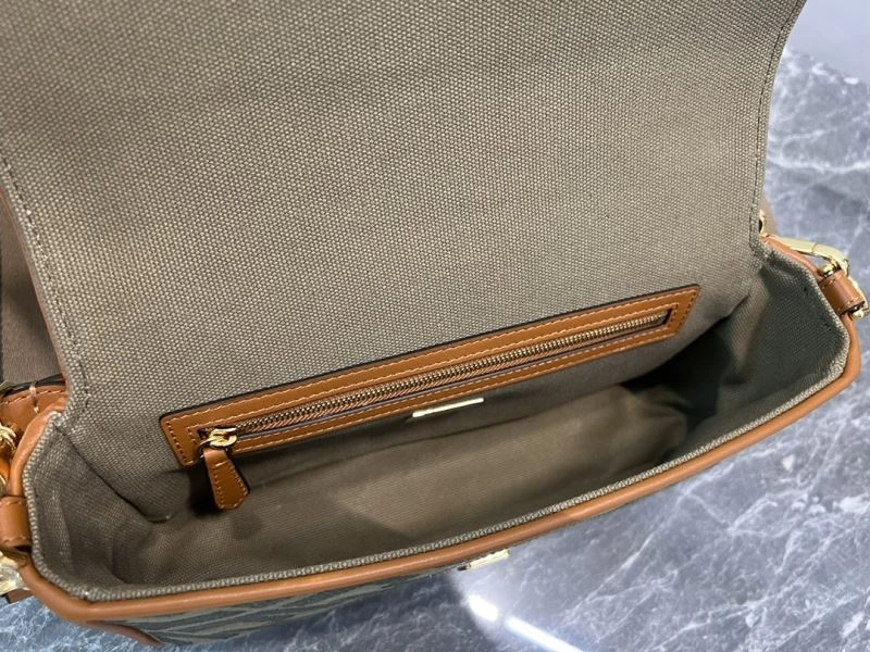 Exact replica Fendi Baguette Bags