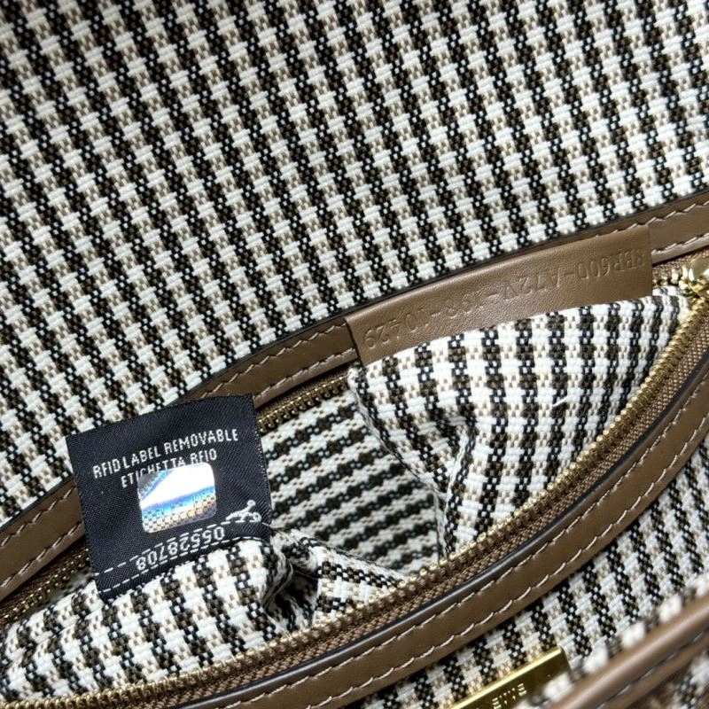 Inexpensive Fendi Baguette Bags
