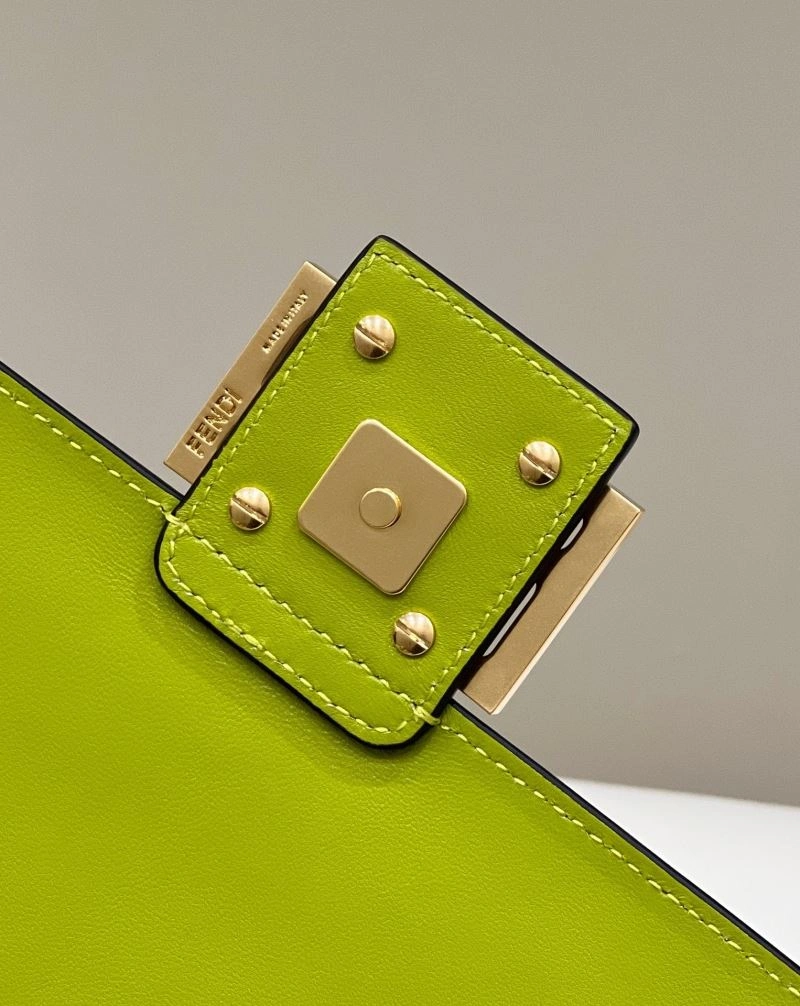 Perfect replica Fendi Baguette Bags