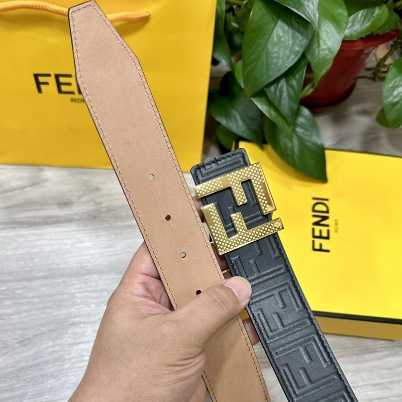 Low-cost Fendi Belts
