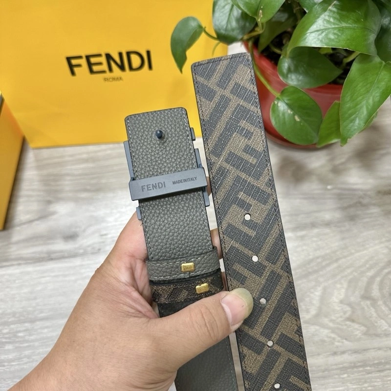 Top mirror Fendi Belts