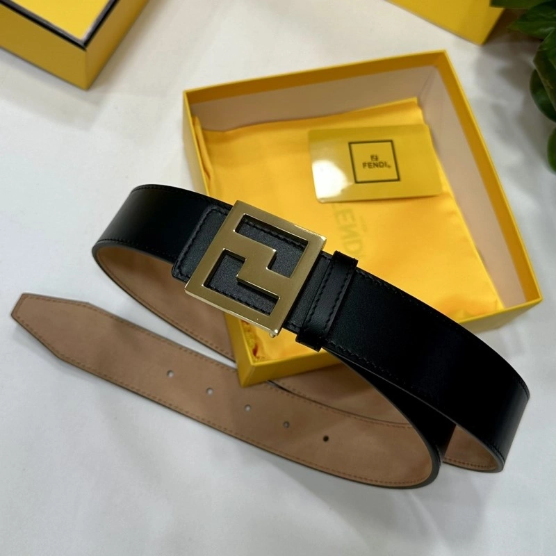 Low-cost Fendi Belts