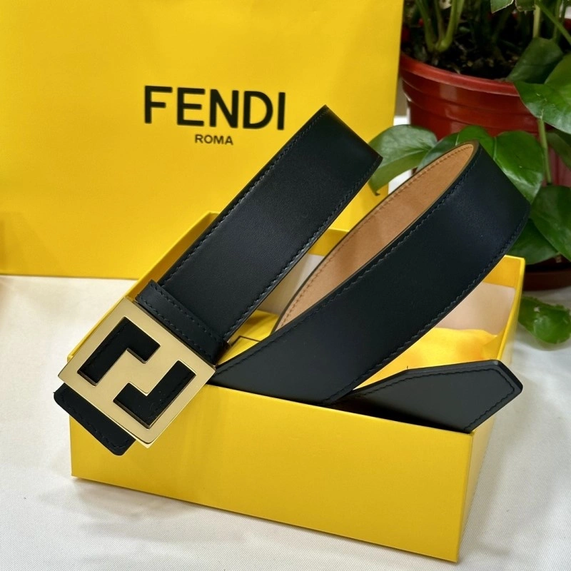 Low-cost Fendi Belts