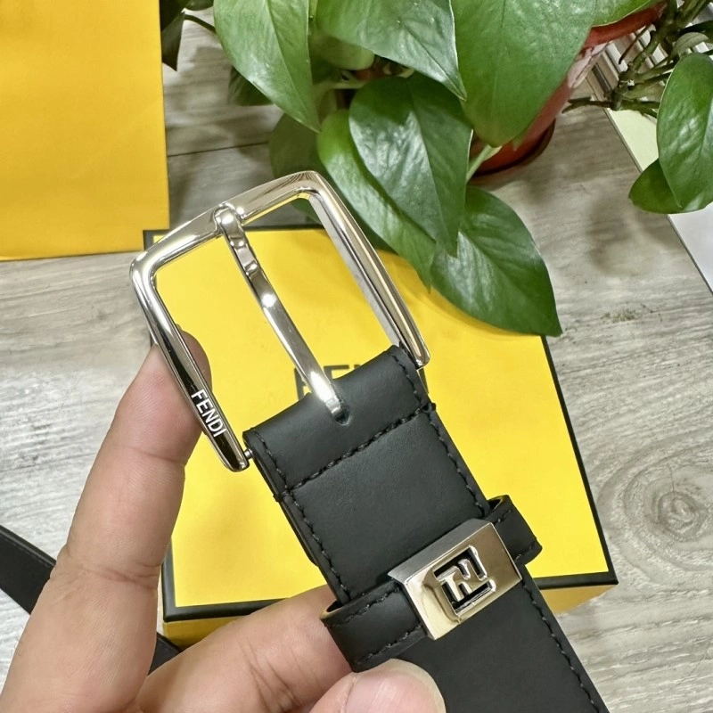 Top mirror Fendi Belts
