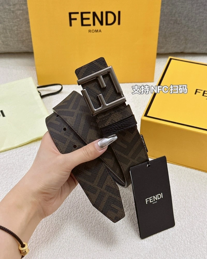 Low-cost Fendi Belts
