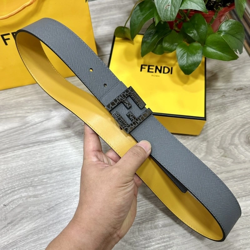 Top mirror Fendi Belts