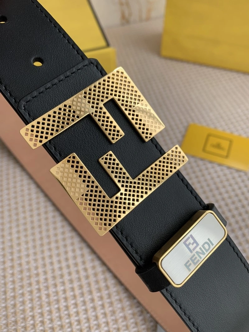 Low-cost Fendi Belts