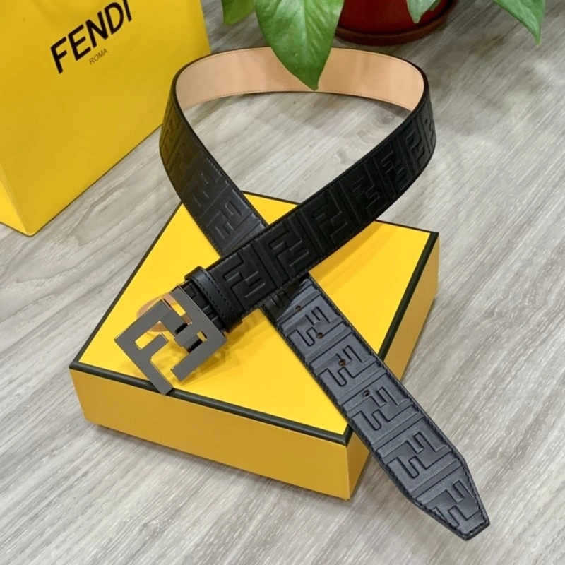 Low-cost Fendi Belts