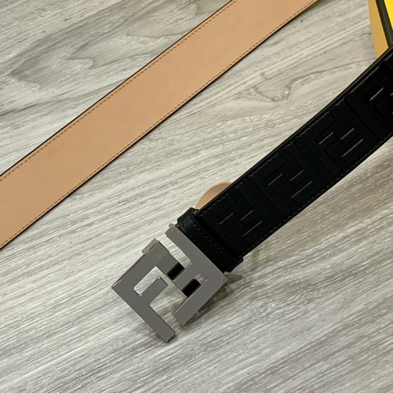 Low-cost Fendi Belts