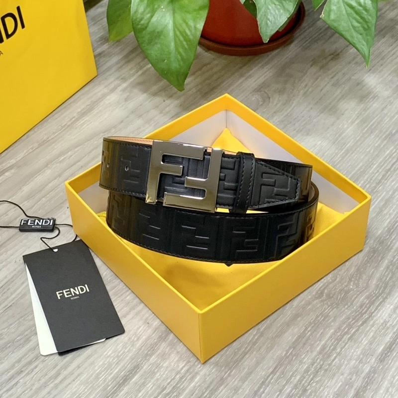 Low-cost Fendi Belts