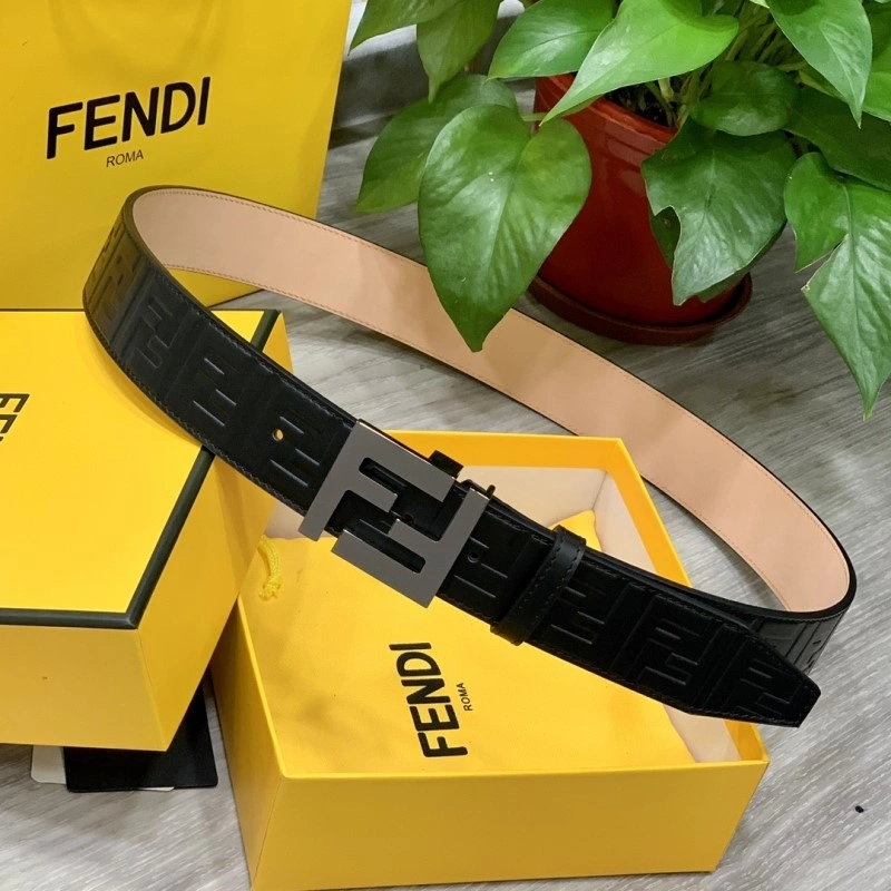 Low-cost Fendi Belts
