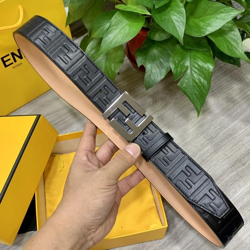 Low-cost Fendi Belts