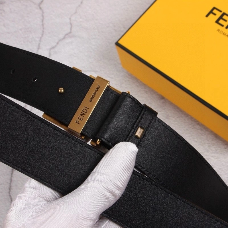 Top mirror Fendi Belts