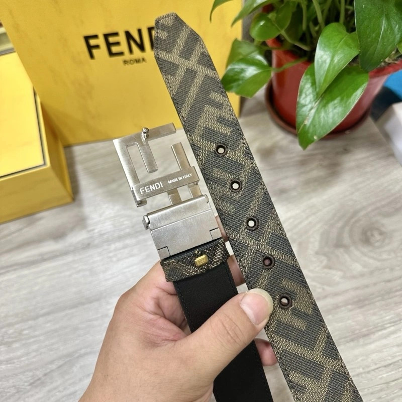 Top mirror Fendi Belts