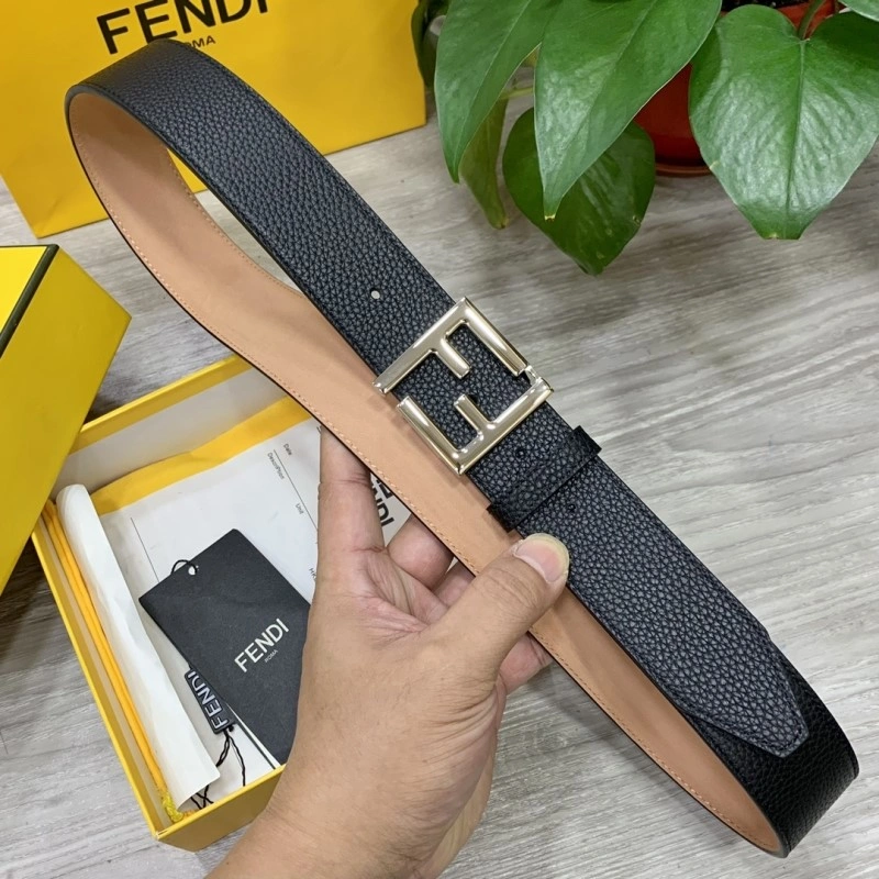 Top mirror Fendi Belts