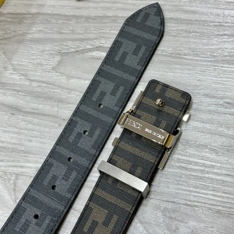 Top mirror Fendi Belts