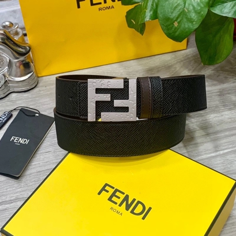 Low-cost Fendi Belts