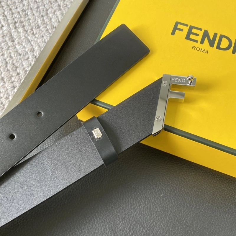 Low-cost Fendi Belts
