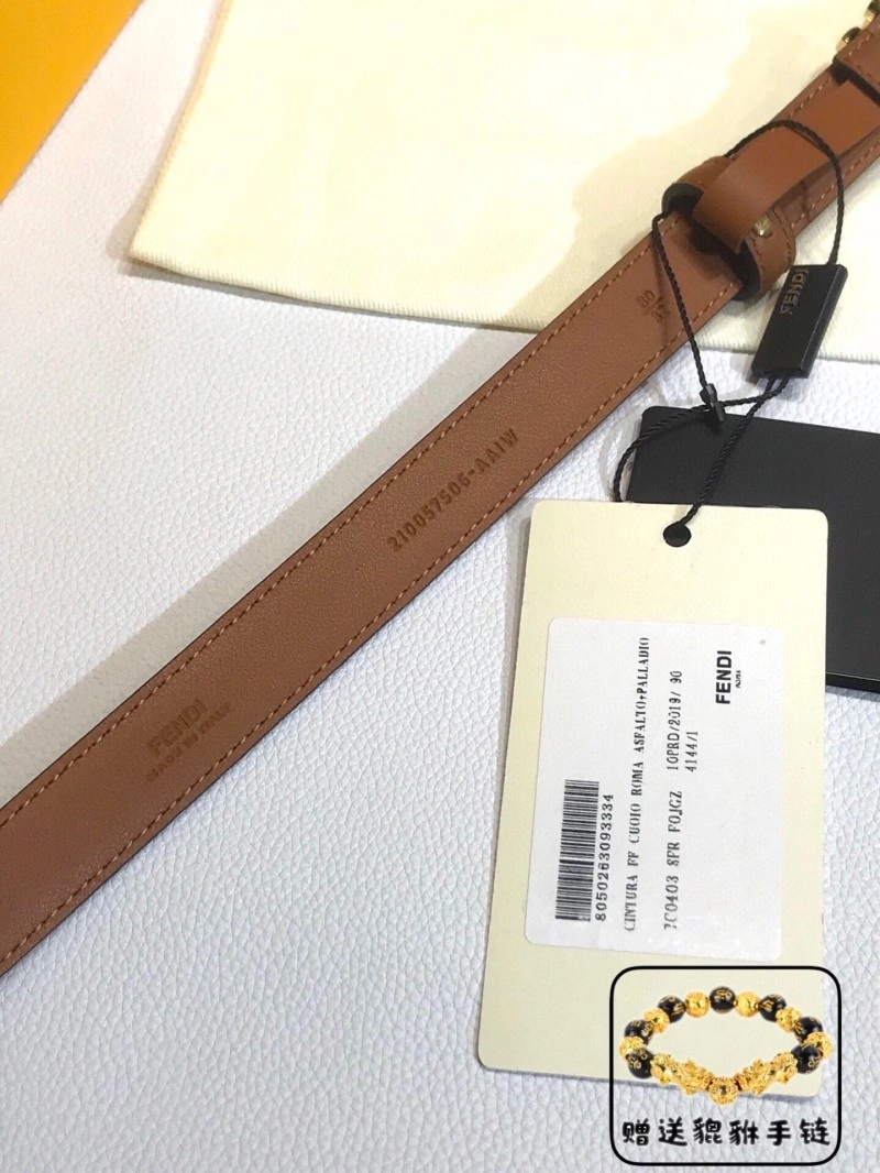 Low-cost Fendi Belts