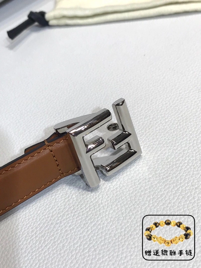 Low-cost Fendi Belts