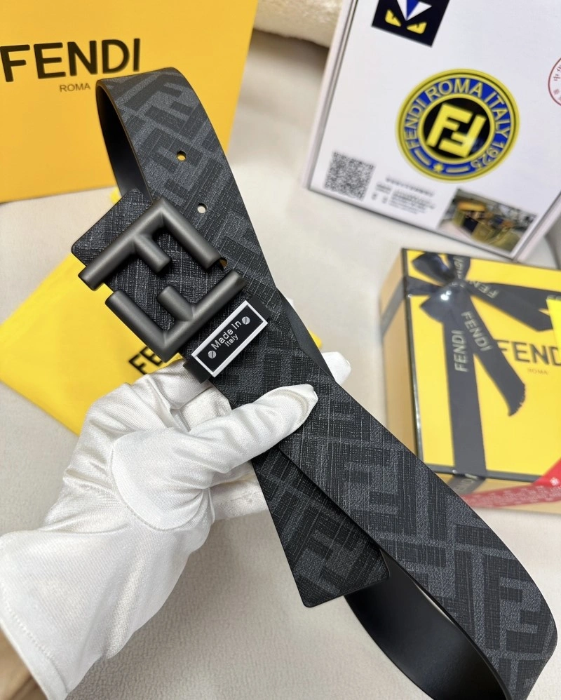 Low-cost Fendi Belts