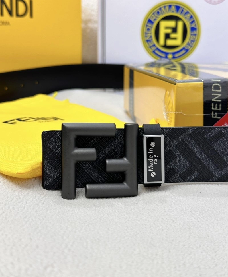 Low-cost Fendi Belts