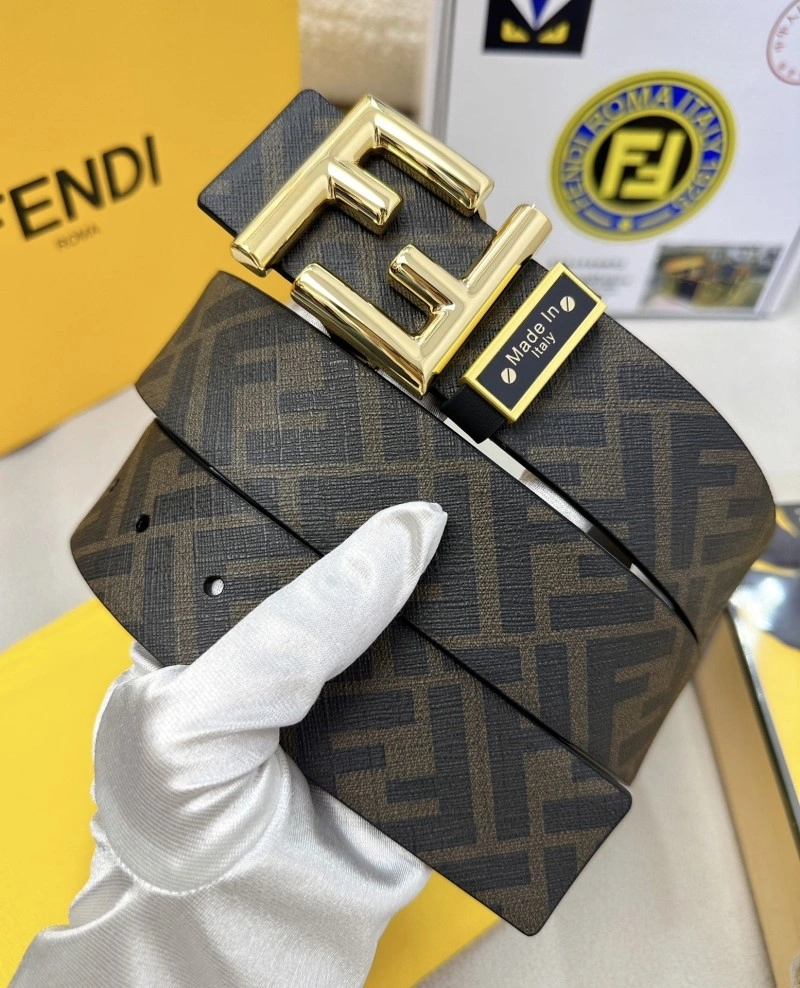 Low-cost Fendi Belts