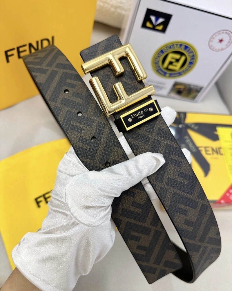 Low-cost Fendi Belts