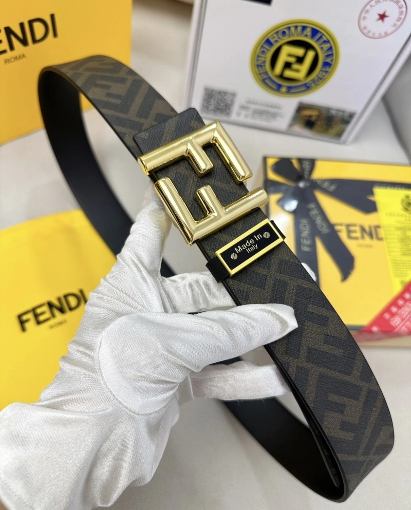 Low-cost Fendi Belts