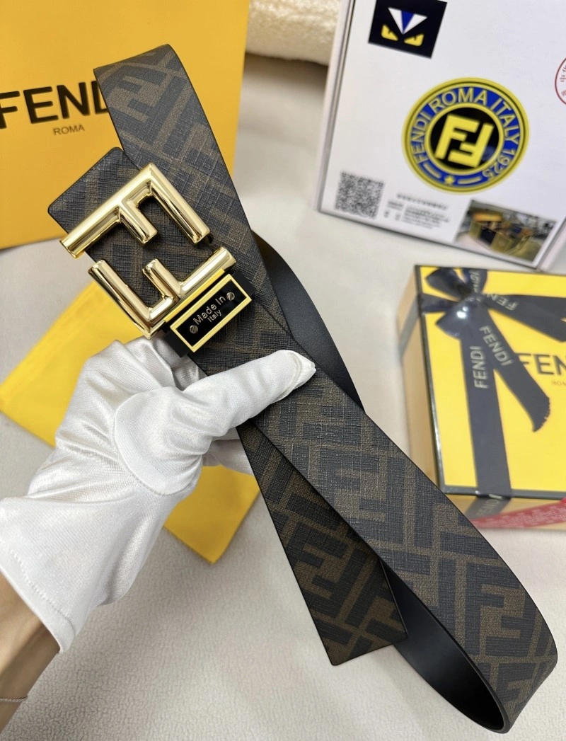 Low-cost Fendi Belts