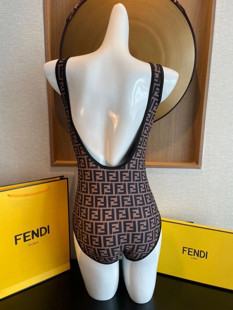 Top match Fendi Bikins